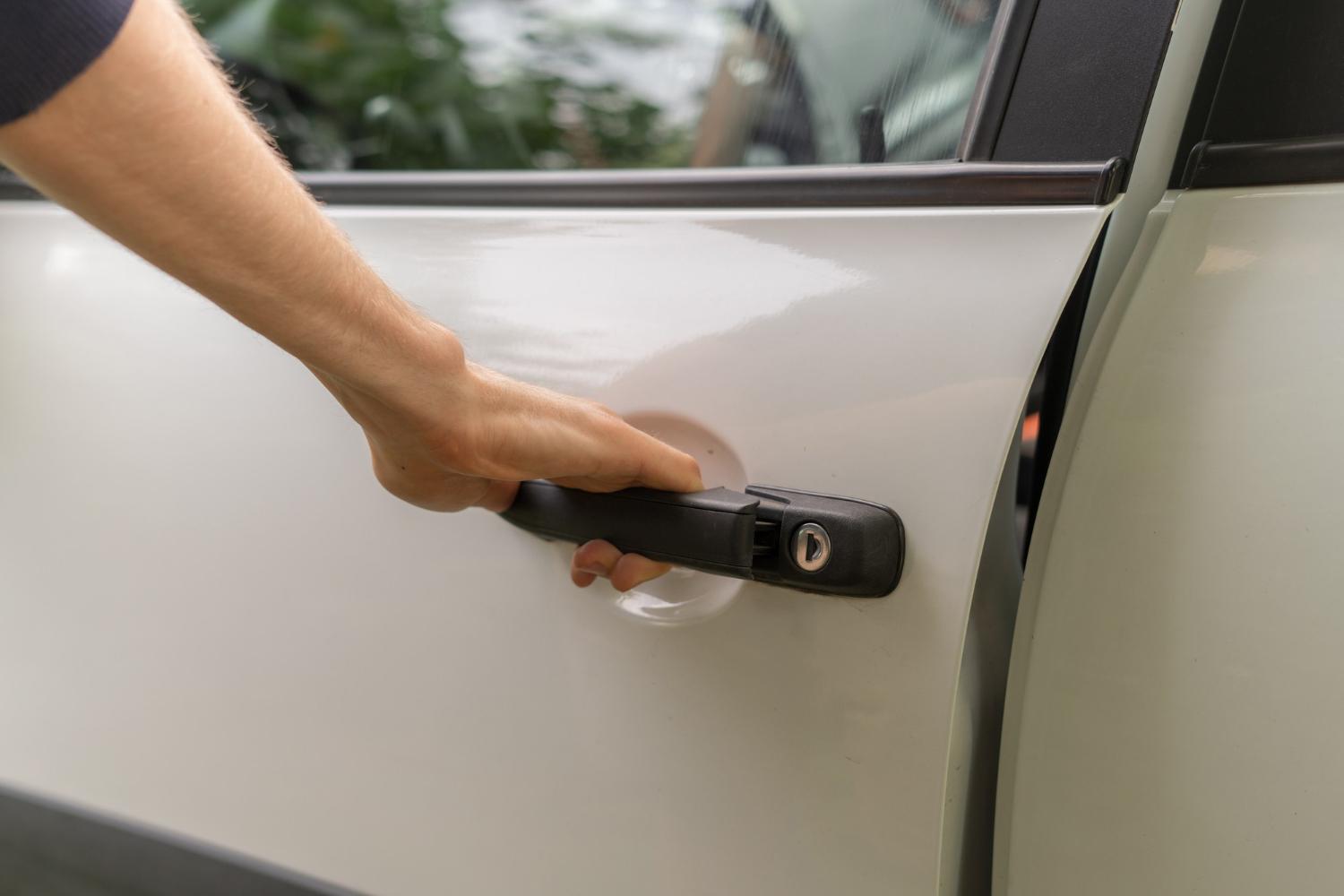 Problems: Car Doors Post-Accident